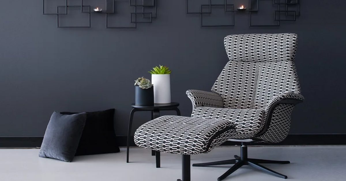 Edge Living Furniture | SPACE 57.57 CHAIR & OTTOMAN